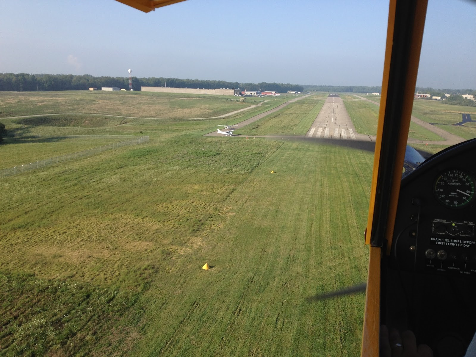 A straight-in approach is safer than a standard pattern : Flight ...