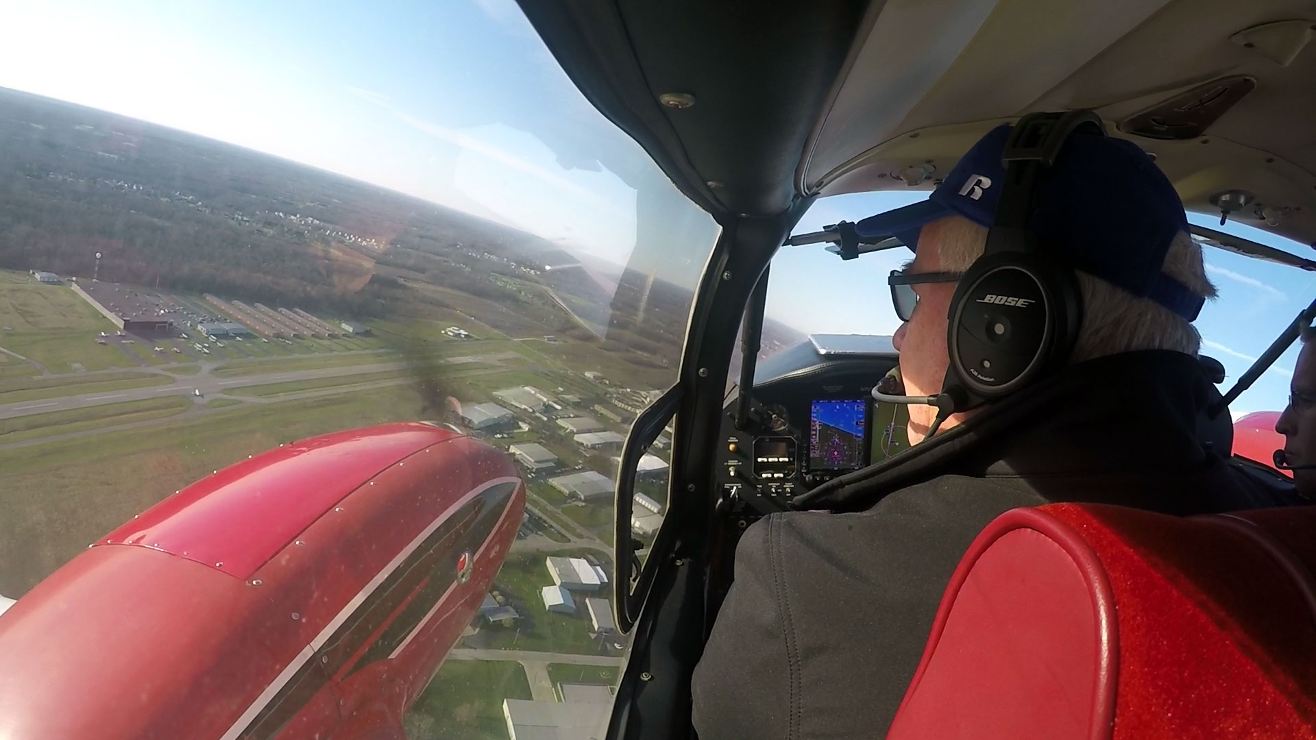 How to fly a standard airport traffic pattern : Flight Training Central