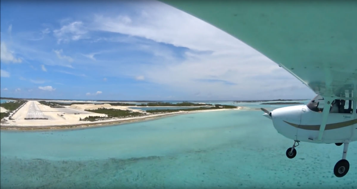 Video: flying to the Bahamas in a Cessna 172 : Flight Training Central