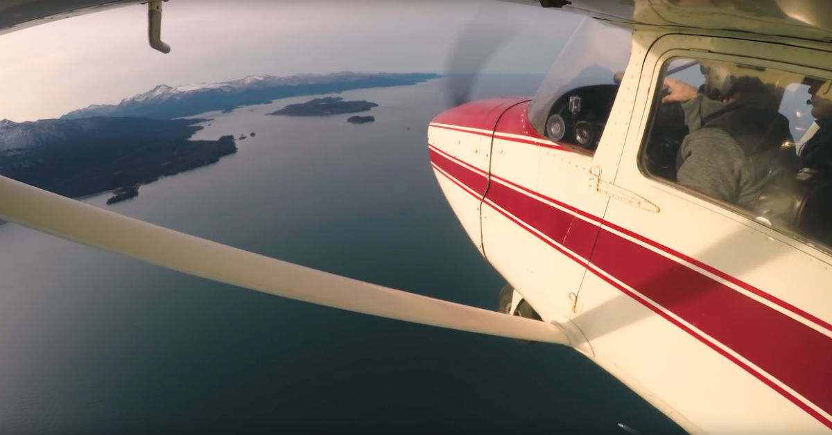 Video: flying in Alaska with Flight Outfitters : Flight Training Central