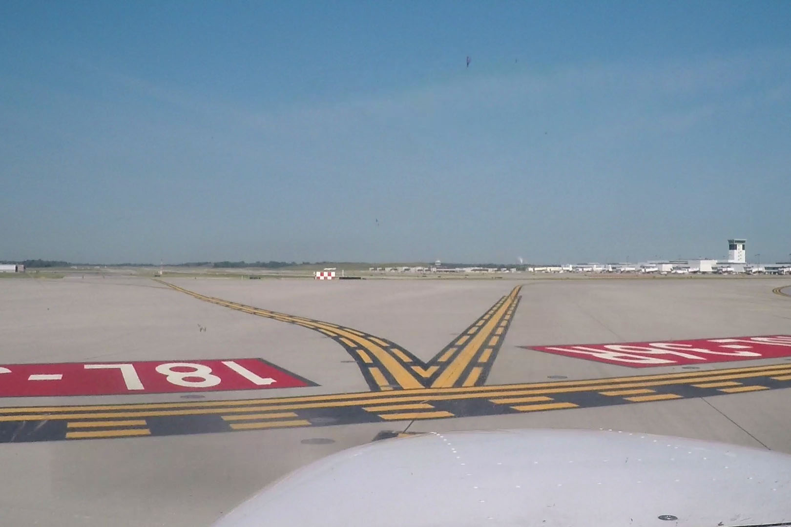 FAA adds airport testing Arrival Alert Notice System and new symbols ...